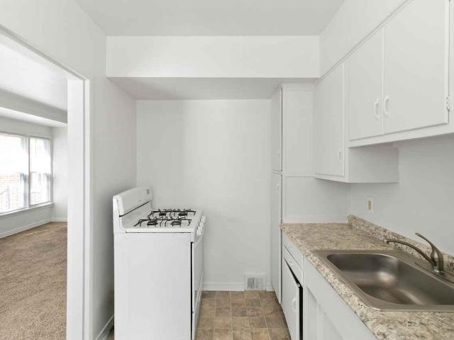 Pointe Garden Apartments Pointe Garden Holdings, LLC 2 Bedroom Apartment for Rent at 19274 19274 Rockcastle St and 19203 Edgefield, Harper Woods, MI 48225 Harper Woods