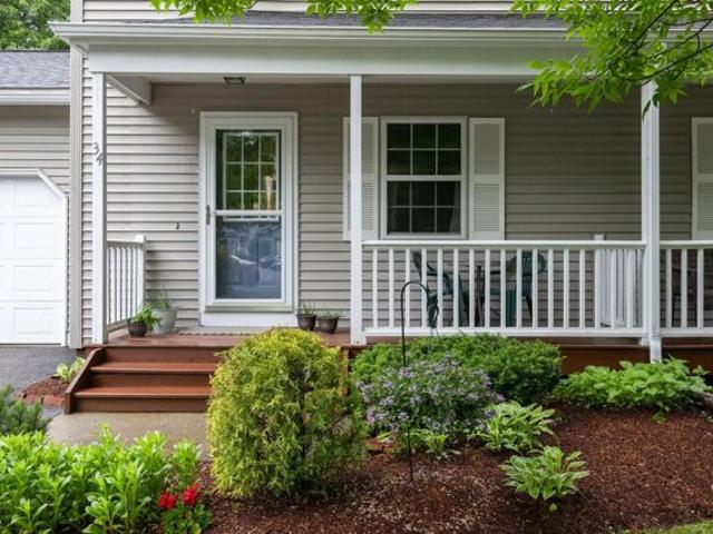 Pointe Dr, Essex, Home For Sale