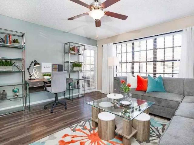 Pointe Parc at St. Johns 2 Bedroom Apartment for Rent at 7524 Southside Blvd, Jacksonville, FL 32256 Baymeadows