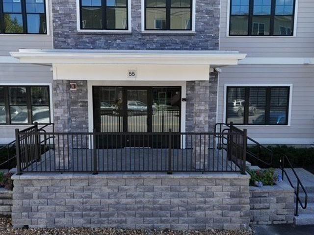 Pointe Pl Unit,dover, Condo For Sale