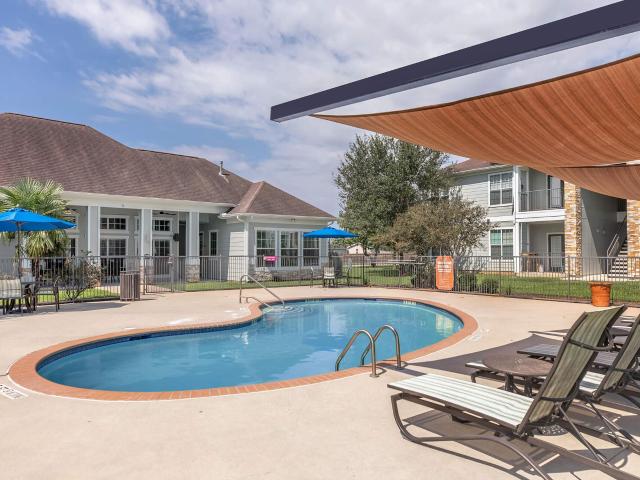 Pointe Royale Apartments