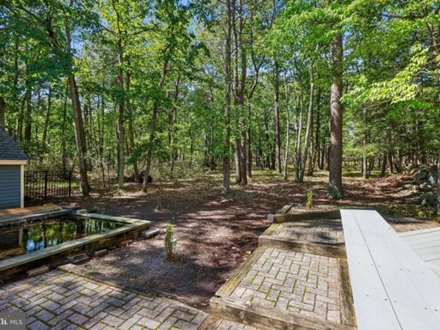 Pointe View Cir, Medford, Home For Sale