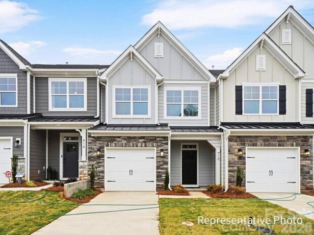 Pointer Trl, Troutman, Home For Sale