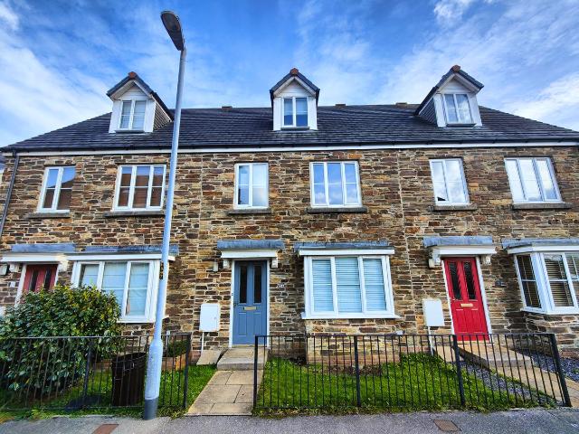 Poltair Road, Penryn TR10, 3 bed property to rent, £1,600 pcm | PrimeLocation