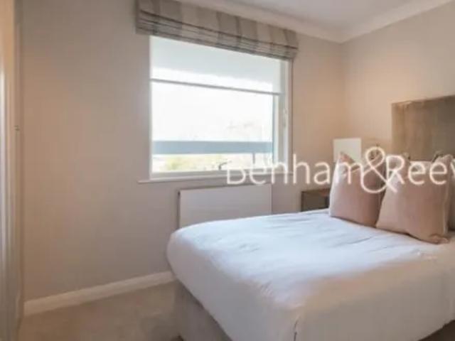 Poltrona Frau, 147 153 Fulham Road, London, SW3 6SD, United Kingdom | 2 bed apartment for rent #154570898 | Rentberry