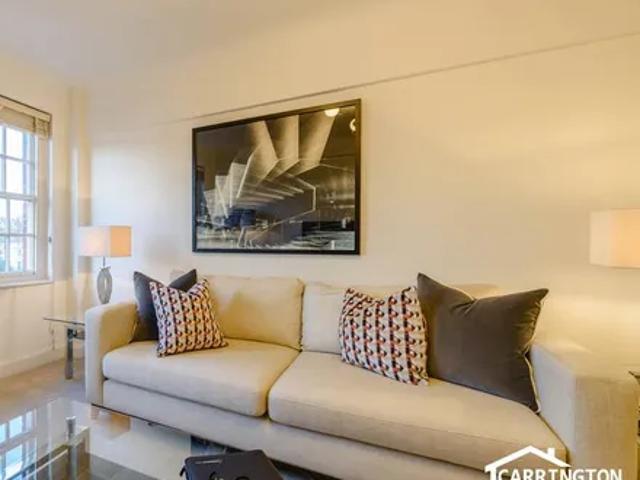 Poltrona Frau, 147 153 Fulham Road, London, SW3 6SD, United Kingdom | 2 bed apartment for rent #134394275 | Rentberry