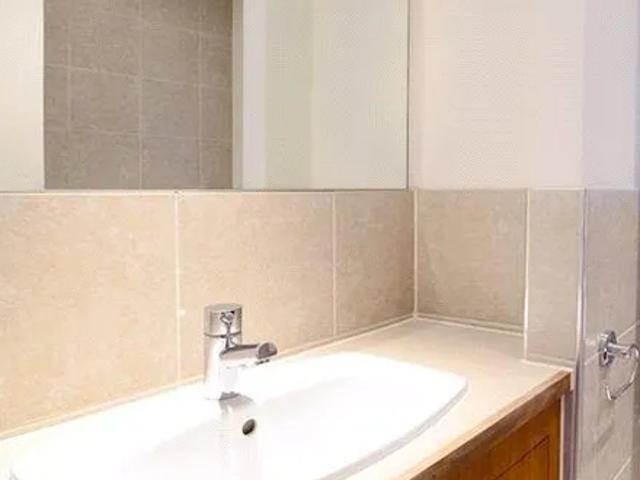 Poltrona Frau, 147 153 Fulham Road, London, SW3 6SD, United Kingdom | 2 bed apartment for rent #137558467 | Rentberry