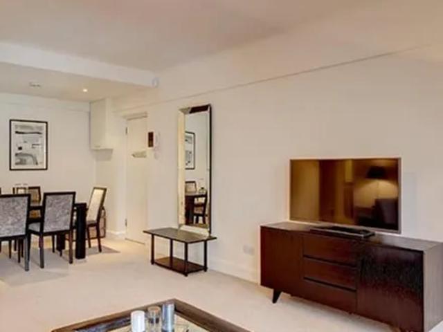 Poltrona Frau, 147 153 Fulham Road, London, SW3 6SD, United Kingdom | 2 bed house for rent #167644575 | Rentberry