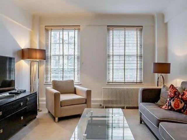 Poltrona Frau, 147 153 Fulham Road, London, SW3 6SD, United Kingdom | 2 bed house for rent #167675632 | Rentberry