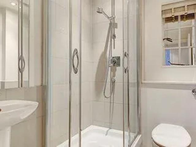 Poltrona Frau, 147 153 Fulham Road, London, SW3 6SD, United Kingdom | 2 bed townhouse for rent #119710274 | Rentberry