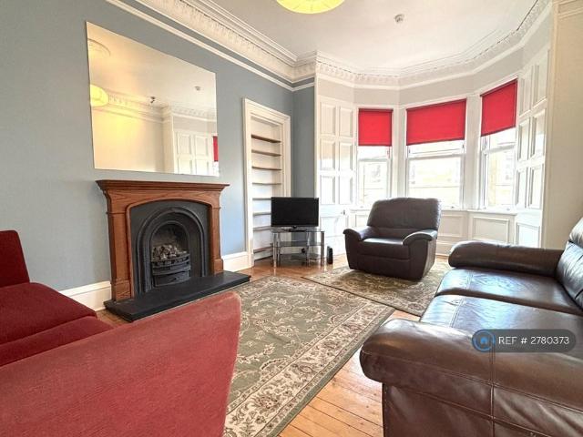 Polwarth Crescent, Edinburgh, EH11 5 bed flat to rent £3,895 pcm £899 pw