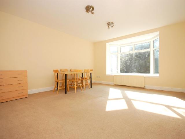 Polworth Road, Streatham SW16, 2 bed flat to rent, £1,800 pcm | PrimeLocation