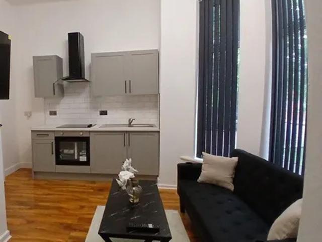 Polygon Road, Manchester, M8 5DD, United Kingdom | 2 bed apartment for rent #167488928 | Rentberry