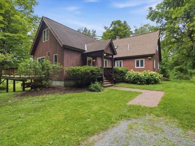 Polygraphic Ln, Bennington, Home For Sale