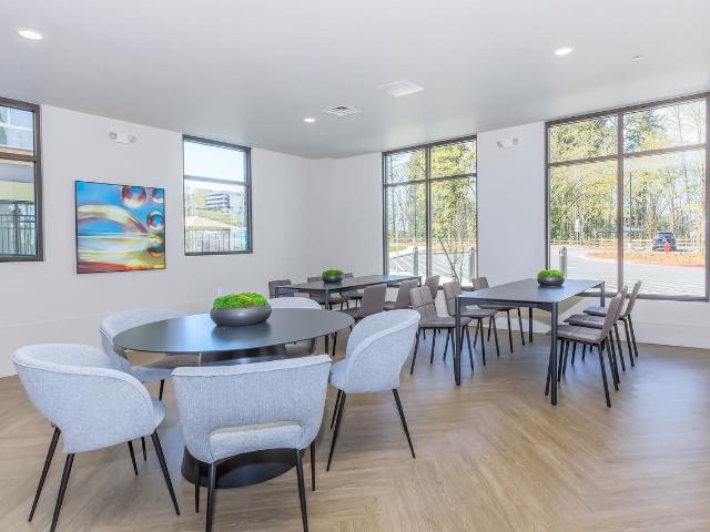 Polaris at Eastgate 2 Bedroom Apartment for Rent at 13300 Se Eastgate Way, Bellevue, WA 98005