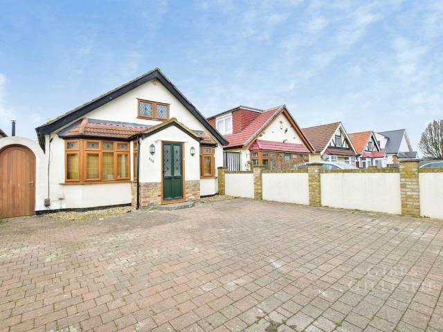 Pole Hill Road, Uxbridge UB10, 5 bed bungalow to rent, £2,650 pcm | PrimeLocation