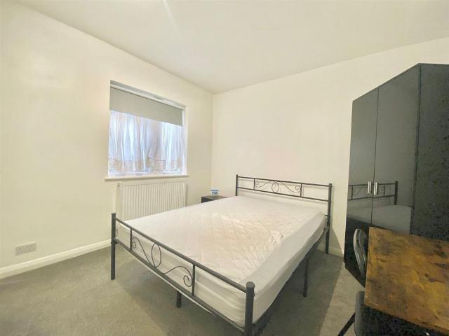 Pole Hill Road, Hillingdon, UB10