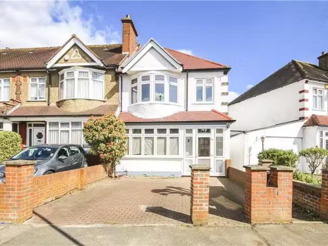 Pollards Hill South, London, SW16 4NB