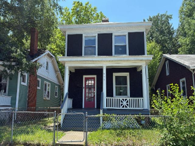 Pollock St