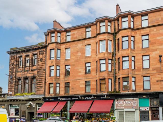 Pollokshaws Road, Shawlands, Glasgow G41, 2 bed flat to rent, £1,300 pcm | PrimeLocation