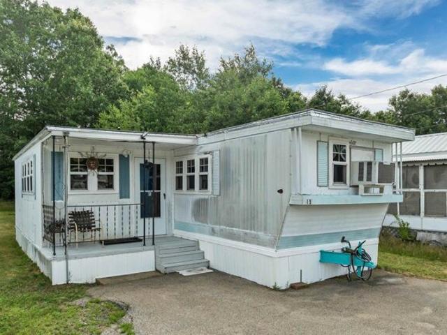 Polly Ann Park, Dover, Property For Sale