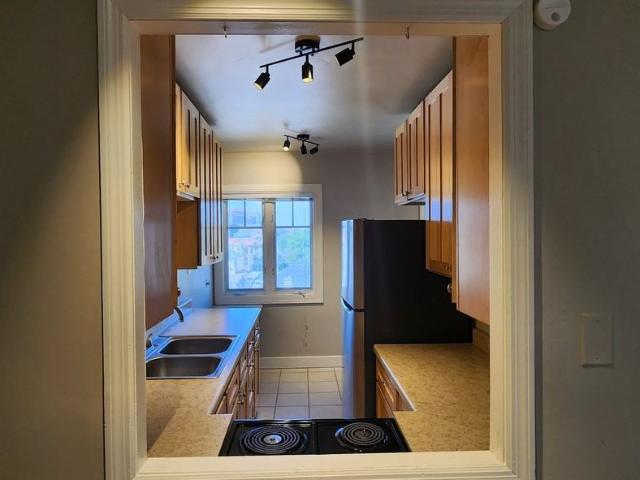 Pollyanna Apartments Studio Apartment for Rent at 35 F St, Salt Lake City, UT 84103 Greater Avenues