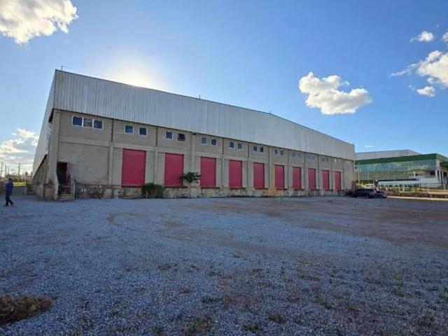 Polo JK, GALPÃO 7267M, LOTE 11.250M²,HABITE SE,ALUGUEL 160mil, venda 20milhoes
