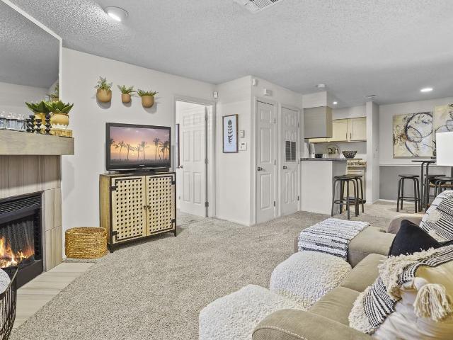 Polo Run Apartments 2 Bedroom Apartment for Rent at 7027 S Joplin Ave, Tulsa, OK 74136