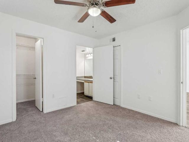 Polos 2 Bedroom Apartment for Rent at 5583 Gatlin Ave, Orlando, FL 32812 South Semoran