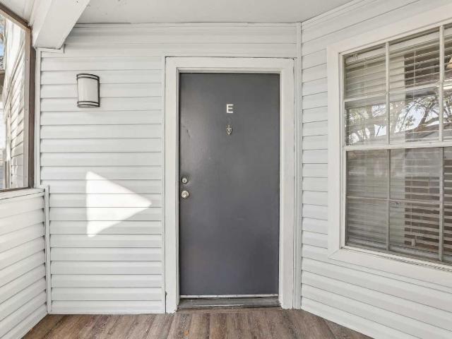 Polos 3 Bedroom Apartment for Rent at 5583 Gatlin Ave, Orlando, FL 32812 South Semoran