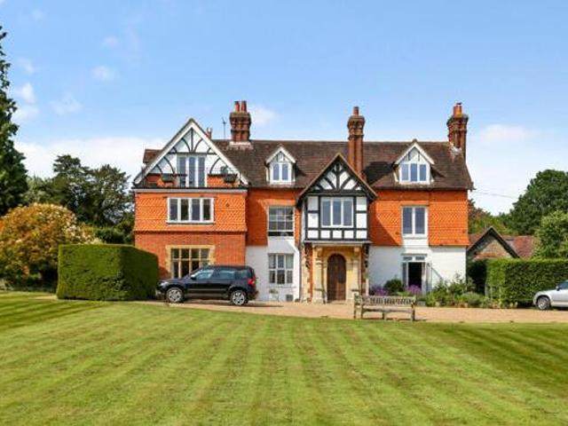 Polsted Lane, Compton, 2 Bedroom Flat