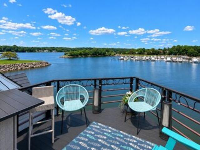 Popes Island Rd Unit,milford, Condo For Sale