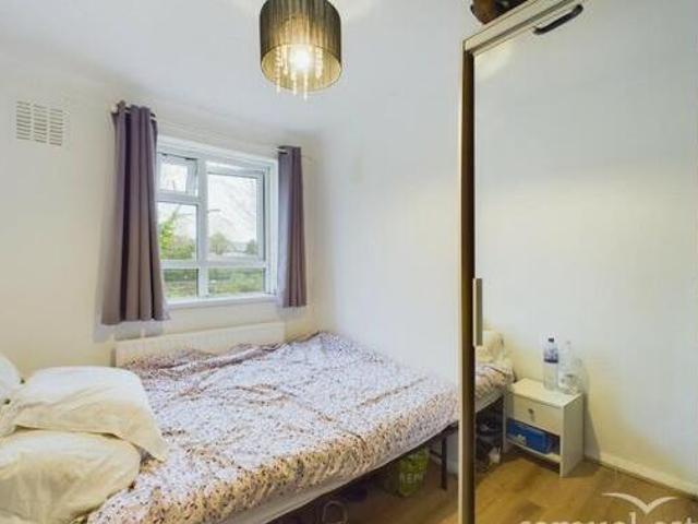 Poplar Court, Gap Road, 1 Bedroom Flat
