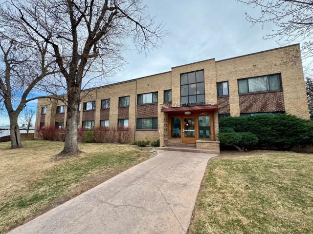 Poplar Apartments
