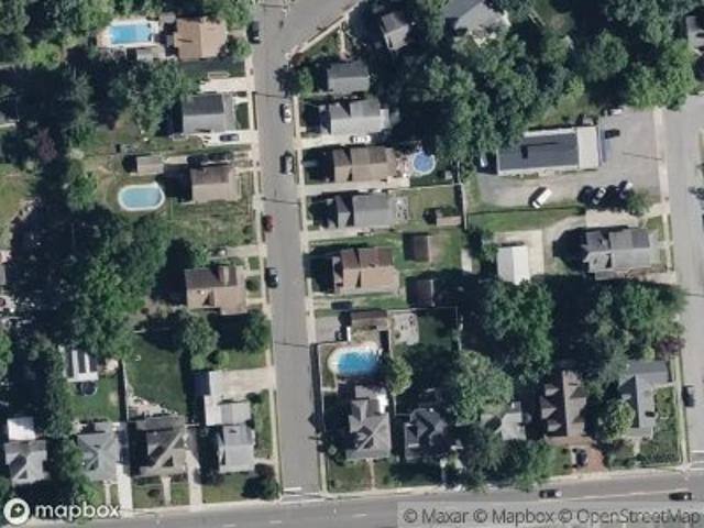 Poplar Ave