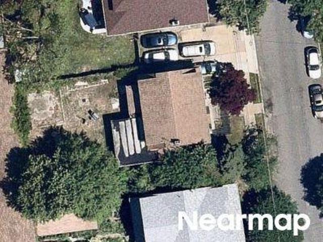 Poplar Ave