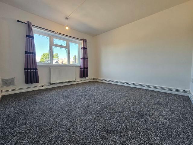Poplar Avenue, Bentley, Walsall WS2, 2 bed property to rent, £850 pcm | PrimeLocation