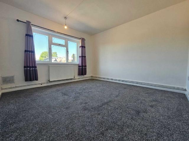Poplar Avenue, Walsall, Bentley