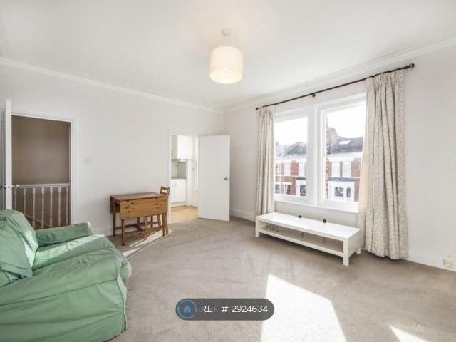 Poplar Grove, London W6, 1 bed flat to rent, £2,100 pcm | PrimeLocation