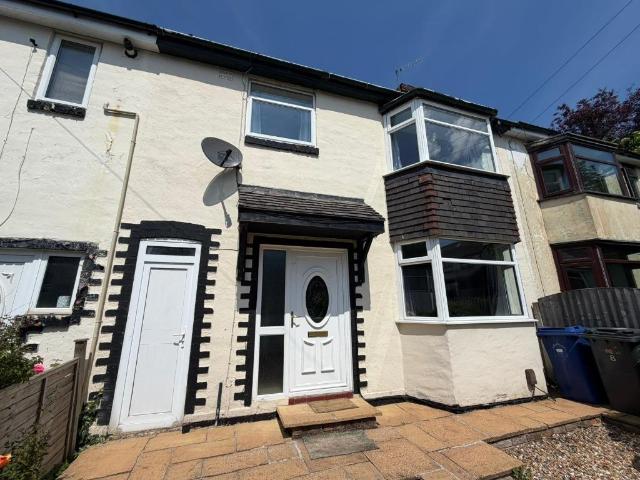 Poplar Grove, Newcastle Under Lyme ST5 4 bed terraced house to rent £1,993 pcm £460 pw