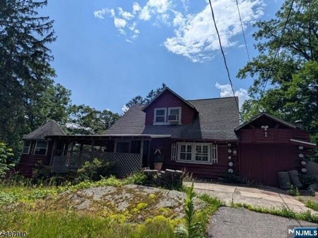 Poplar Grove Ter, West Milford, Home For Sale