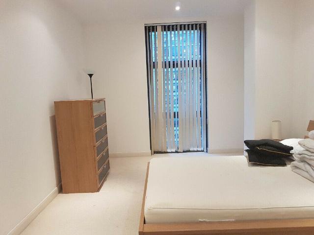 Poplar High Street, Poplar E14, 1 bed flat to rent, £2,050 pcm | PrimeLocation