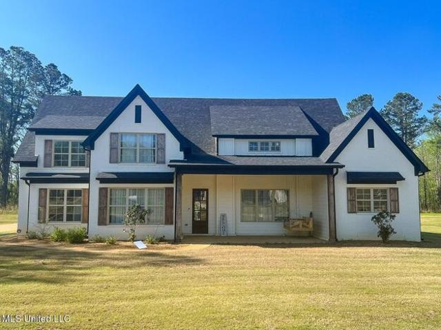 Poplar Ln, Holly Springs, Home For Sale
