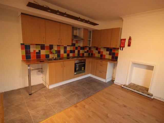 Poplar, LONDON, E14 1 bed flat to rent £1,800 pcm £415 pw