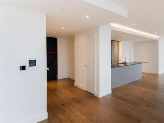 Poplar Shahjalal Mosque, 25 Hale Street, London, E14 0BF, United Kingdom | 3 bed apartment for rent #138932099 | Rentberry