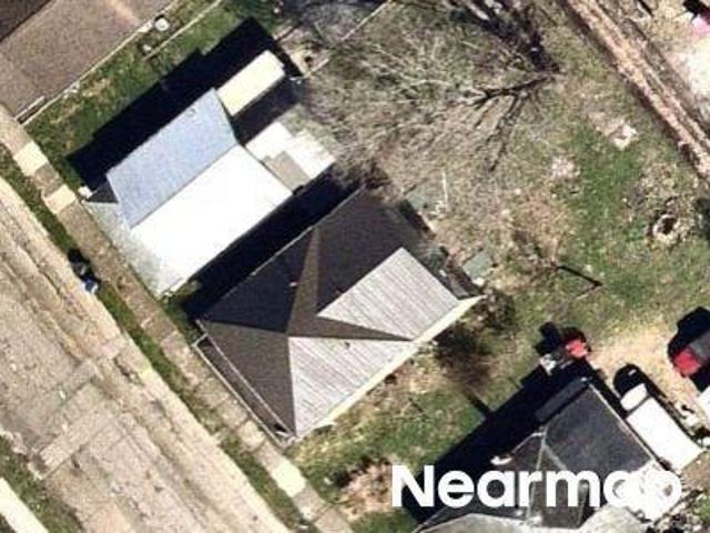 Poplar St