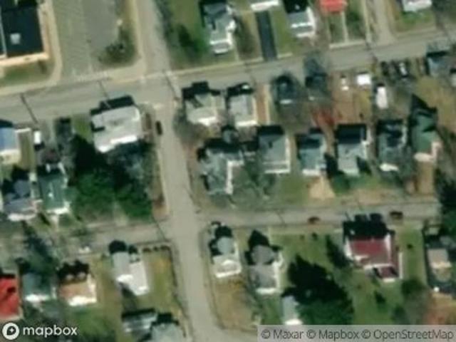 Poplar St