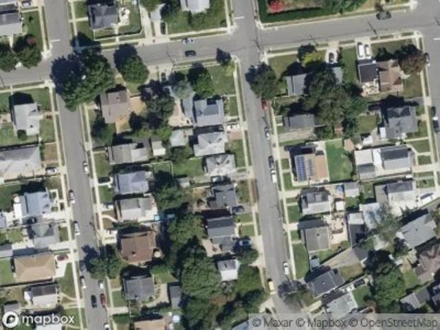 Poplar St