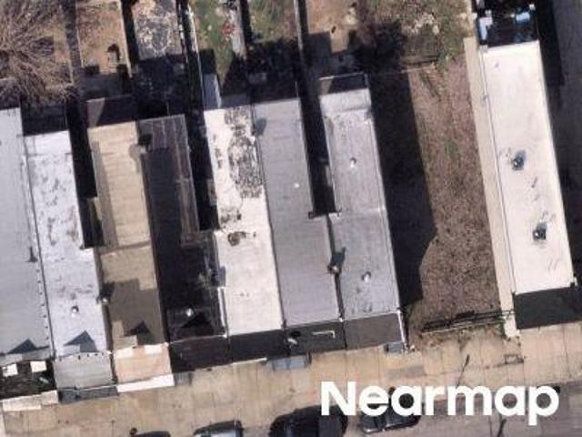 Poplar St