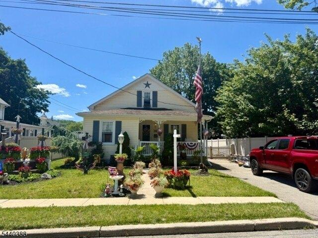 Poplar St, Bloomingdale, Home For Sale